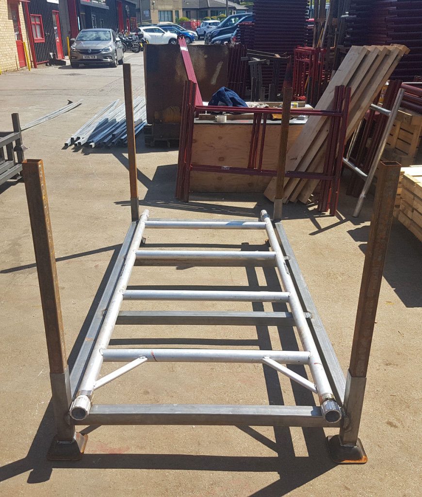 Post Pallets UK – Stillages direct from the manufacturer